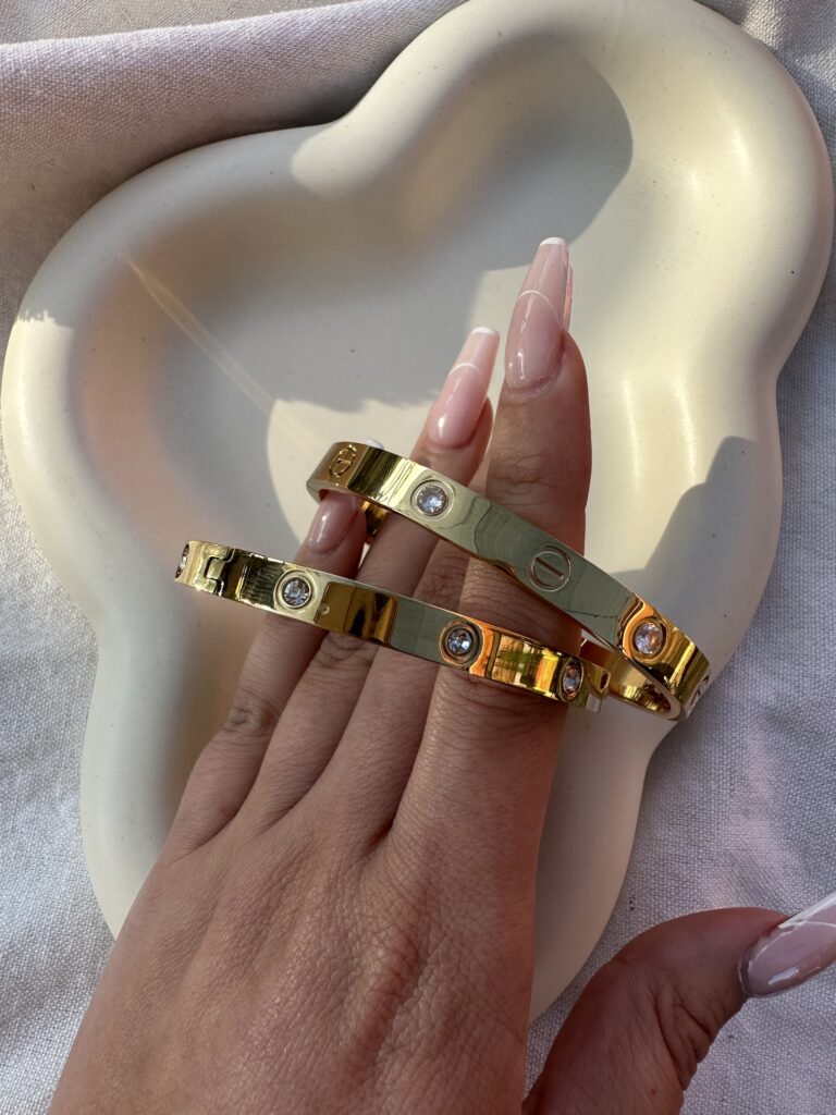 Lock it luxe bracelet – Kazmhr Jewels